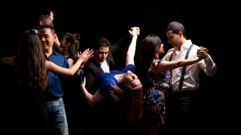 ⏩ Clases de 【 Salsa 】 en Lima | Academia de Salsa "Timba School"